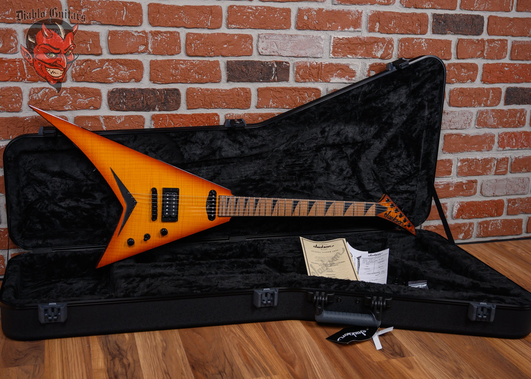Jackson USA Custom Shop RR1 HS TOM Rhoads Flame Maple Slab Top Amber L ...