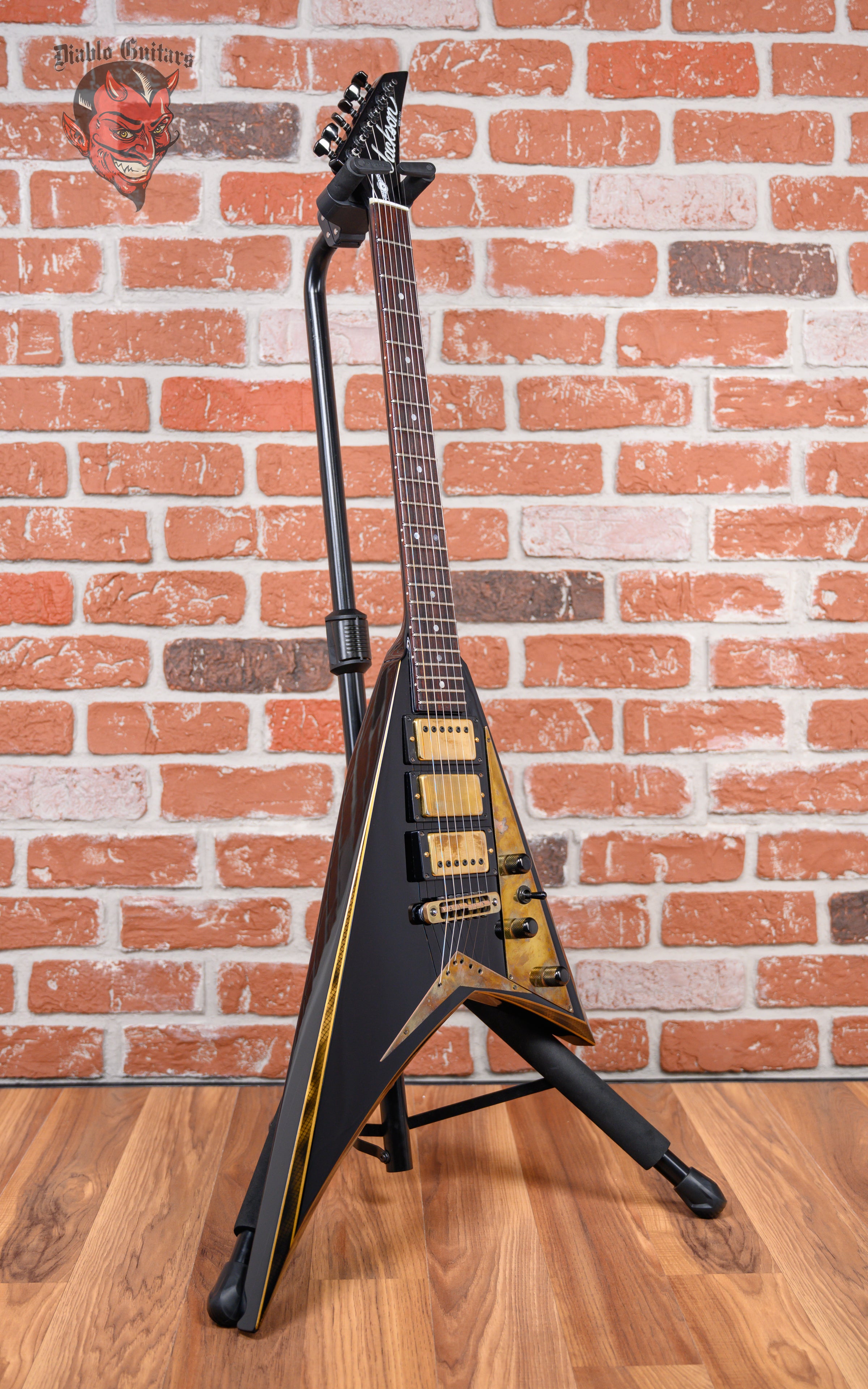 Jackson USA RR1 Rhoads Student Model Diablo Resto Mod Black with Gold ...