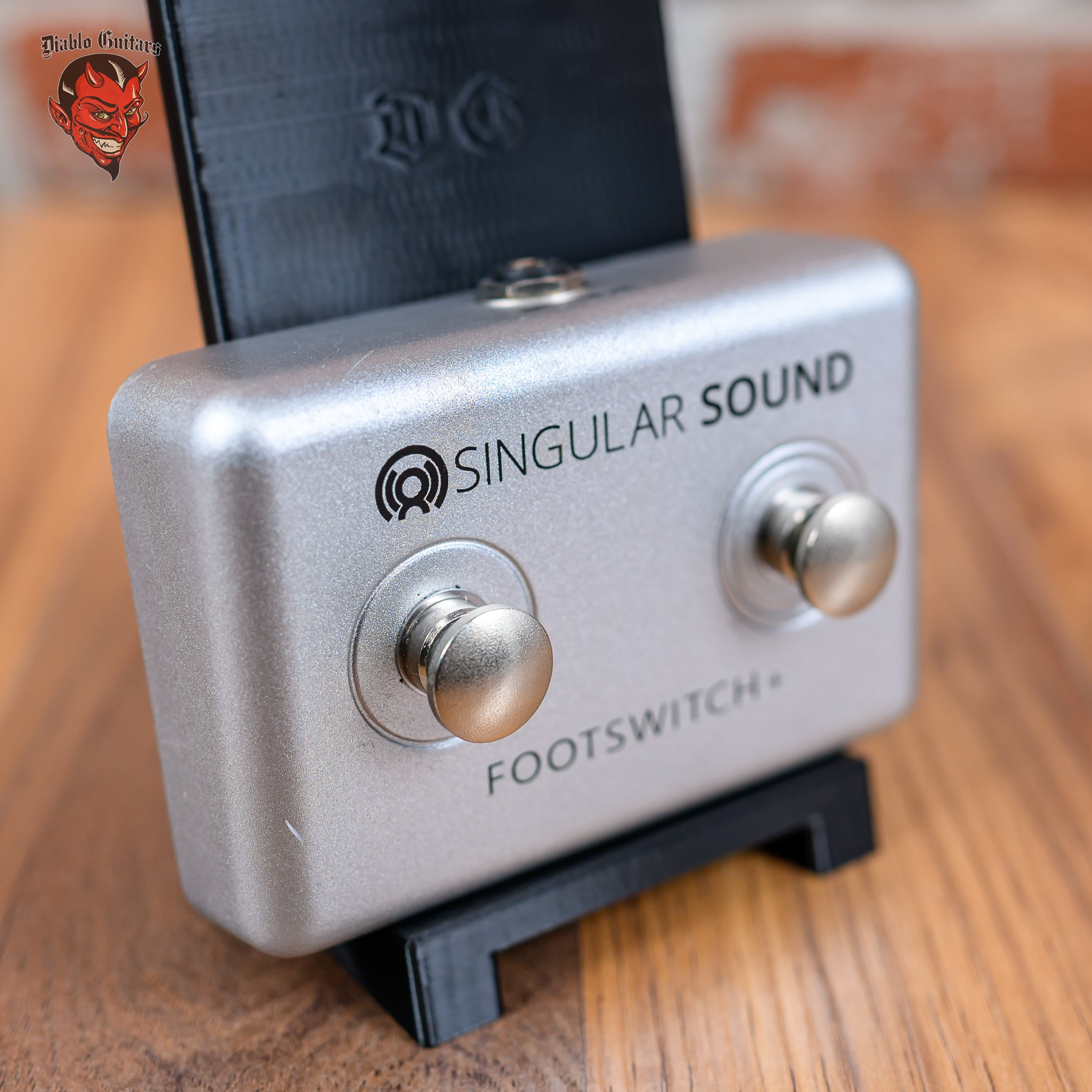 Singular Sound Footswitch+ Dual Footswitch Silver – Diablo Guitars