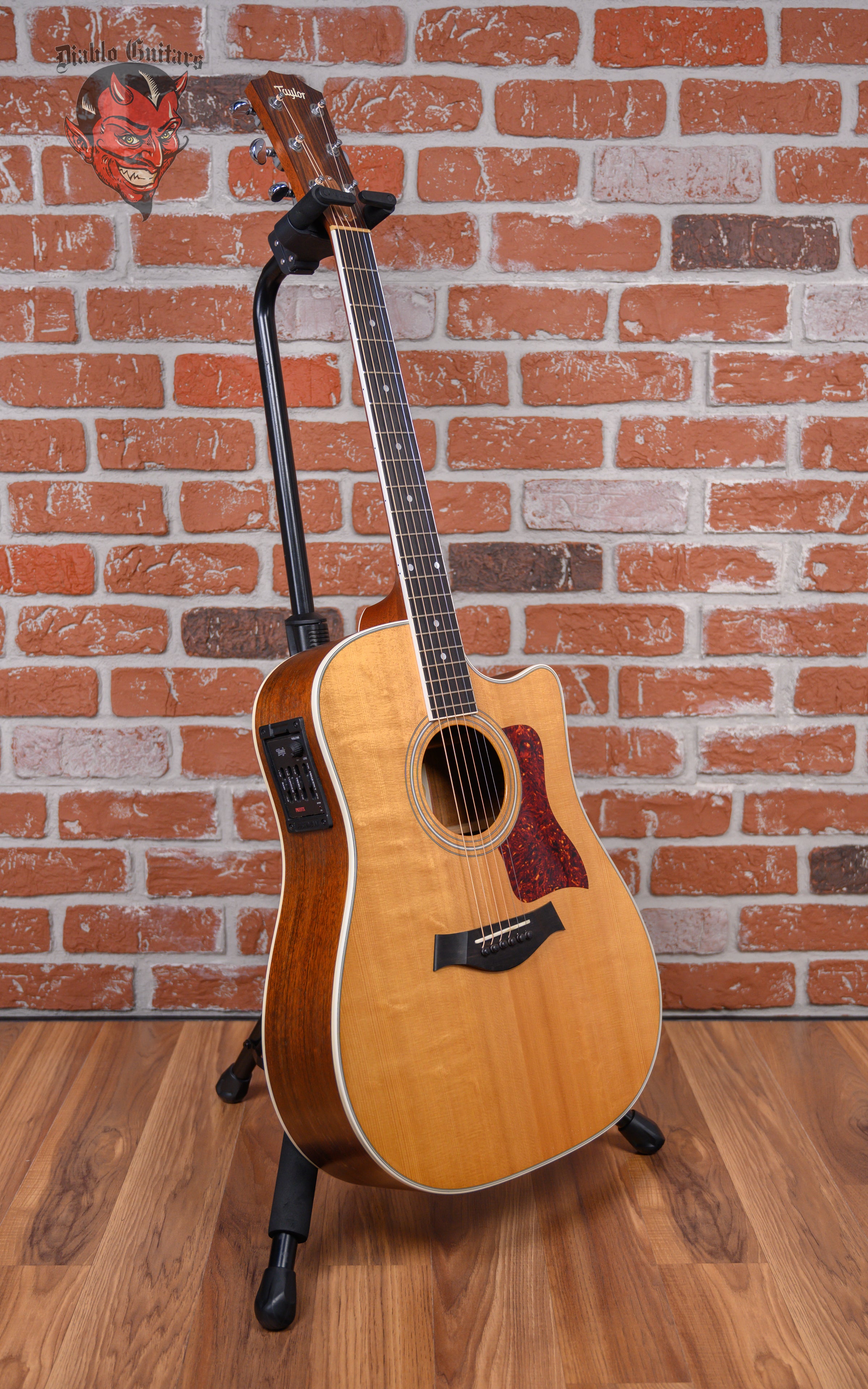 Taylor 410ce Sitka Spruce Top Natural 1999 w/OHSC – Diablo Guitars