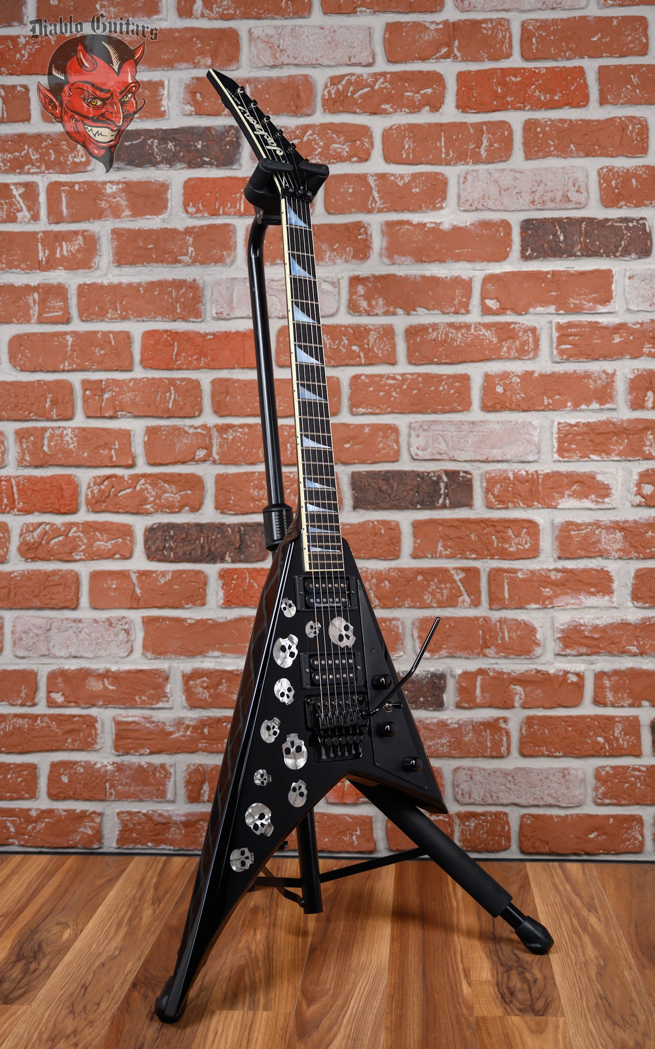 Jackson USA Custom Shop RR1 Winter Namm Black with Pearl Skull Inlays ...