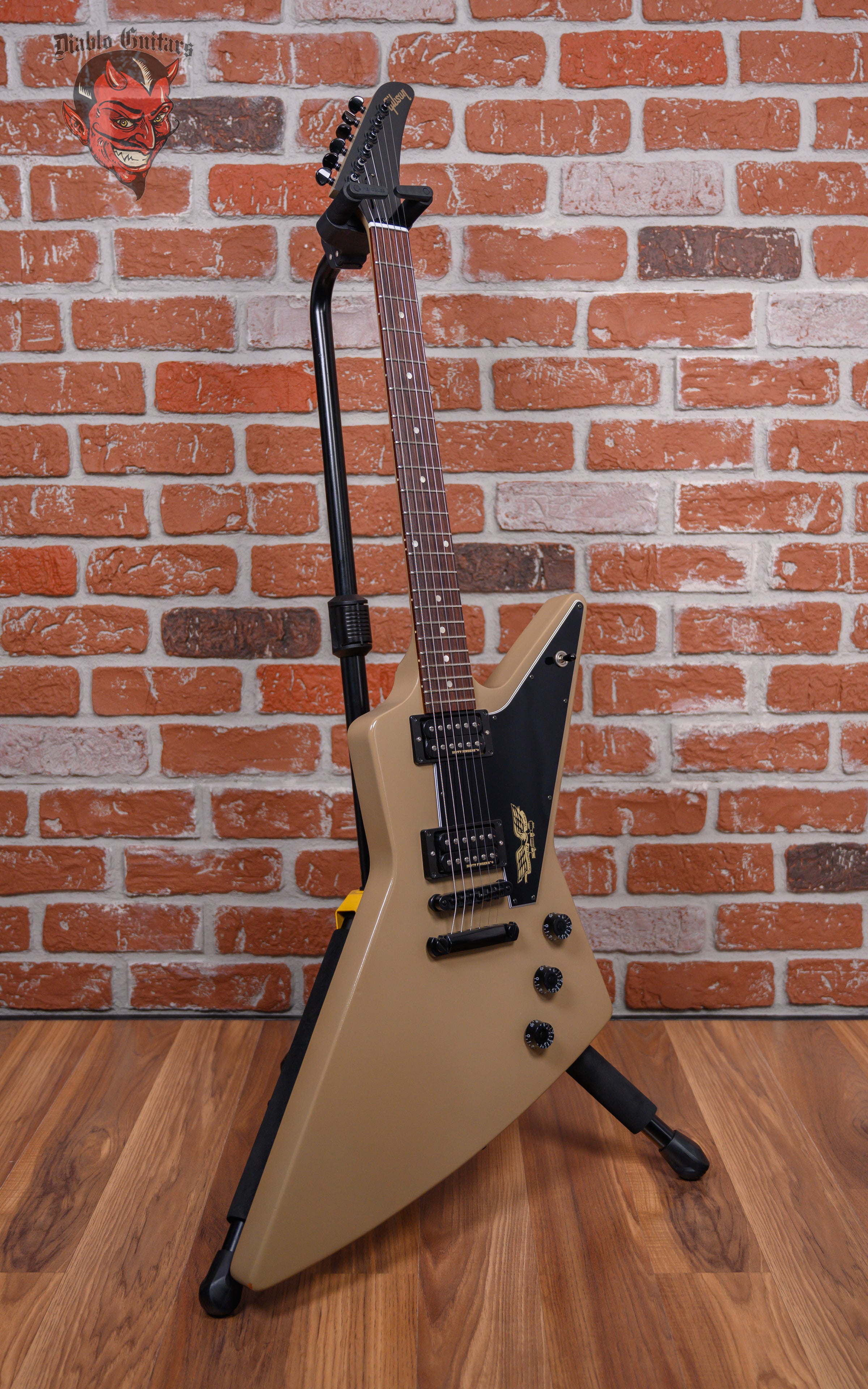 Gibson Government Series II Explorer Government Tan 2013 w/OHSC ...
